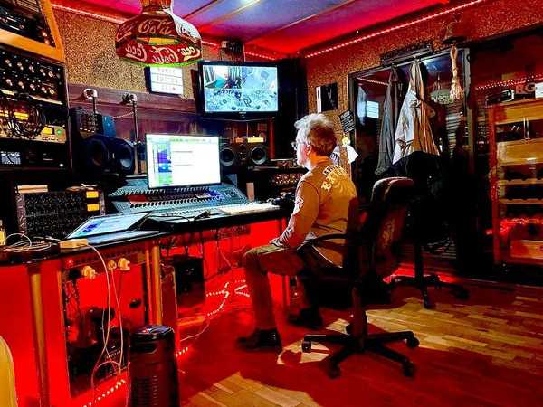 LRH Debut Album, “Are We Invisible?” set for release early Autumn 2023! – Long Road Home Band